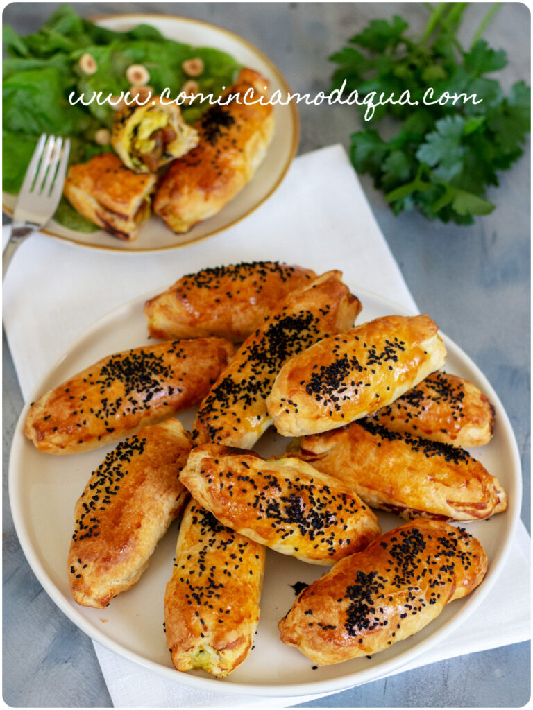 Pastries di pollo e albicocche - Cominciamo da Qua